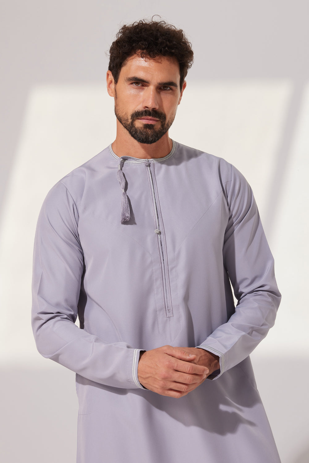 Designer Thobe | Collar Thobe | Luxury Jubbas | Faris | Omani Lilac